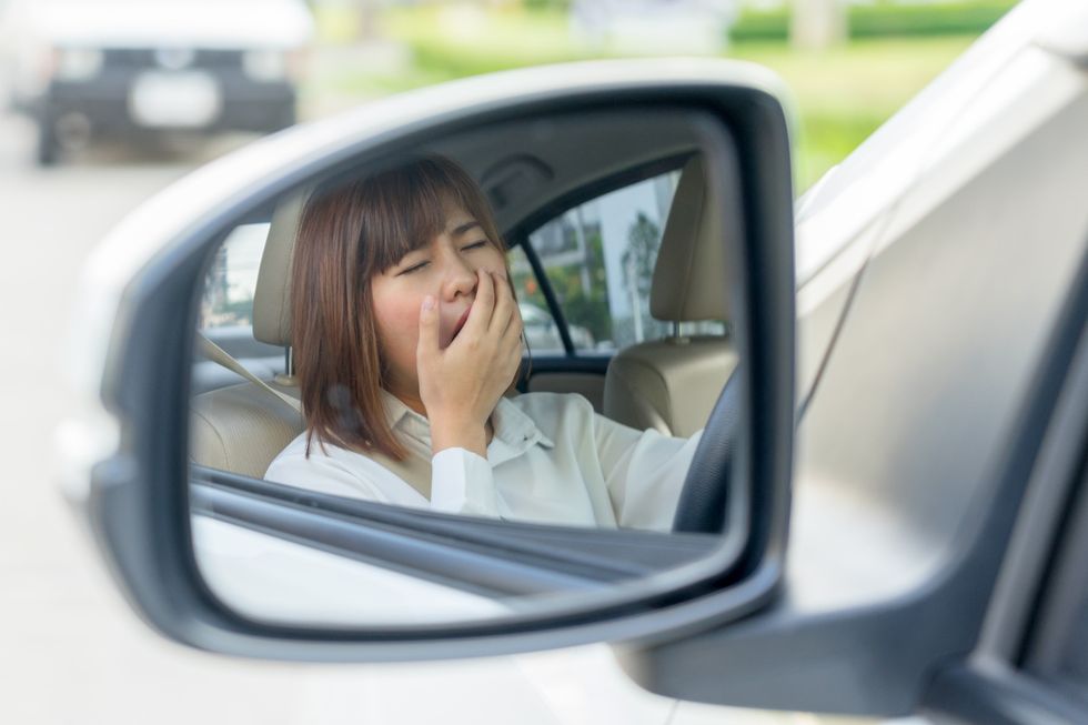 Don’t Sleep on These Tips to Avoid Drowsy Driving - Penske Truck Rental
